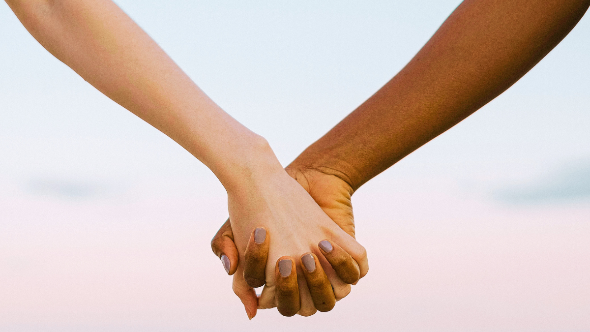 Bridging the distance: Staying connected with loved ones across borders ...